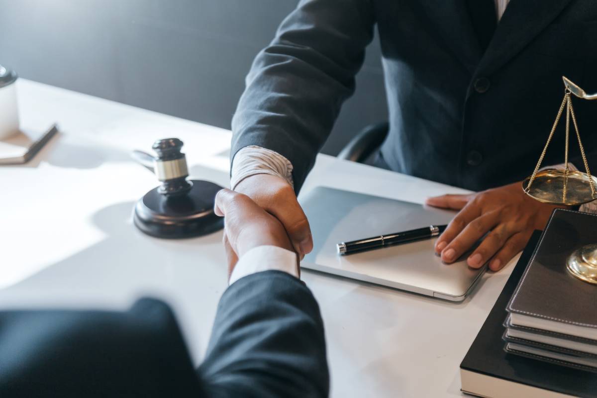 What Is Affray? (Charges, Penalties, Examples & Consequences)